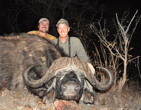 HUNTING: DANGEROUS GAME - Hunt in Africa