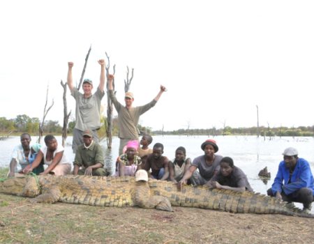 HUNTING: DANGEROUS GAME - Hunt in Africa